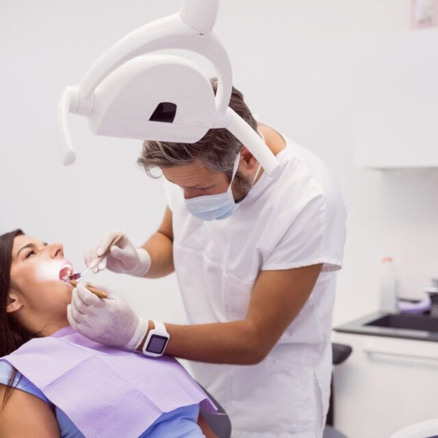 How to Handle a Dental Emergency While Traveling - Georgia Microendodontics
